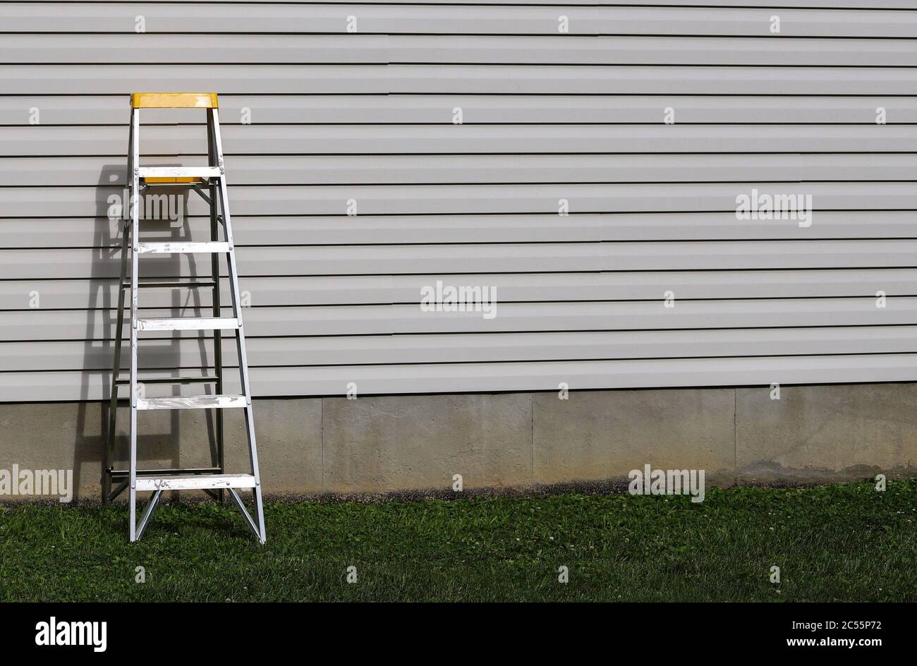 Ladder installation hi-res stock photography and images - Alamy