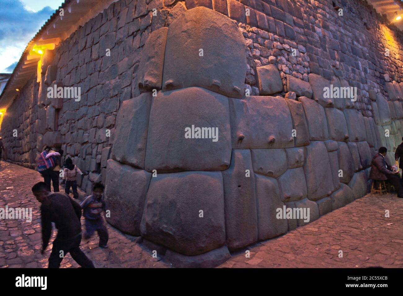 Traditional inca architecture hi-res stock photography and images - Alamy