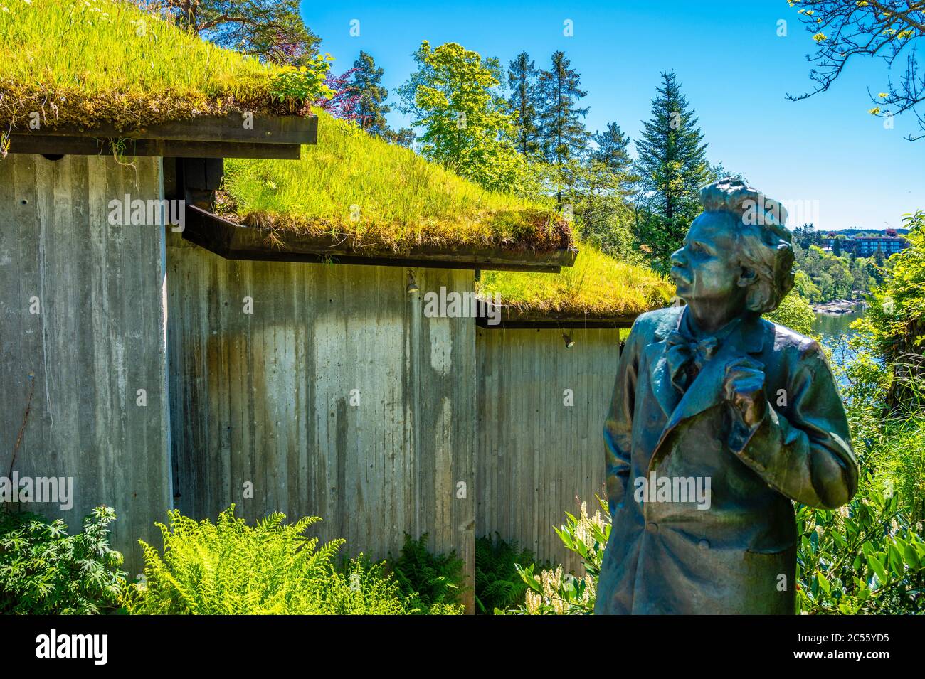 The home of Norway´s most famous music composer, Edvard Grieg, in ...