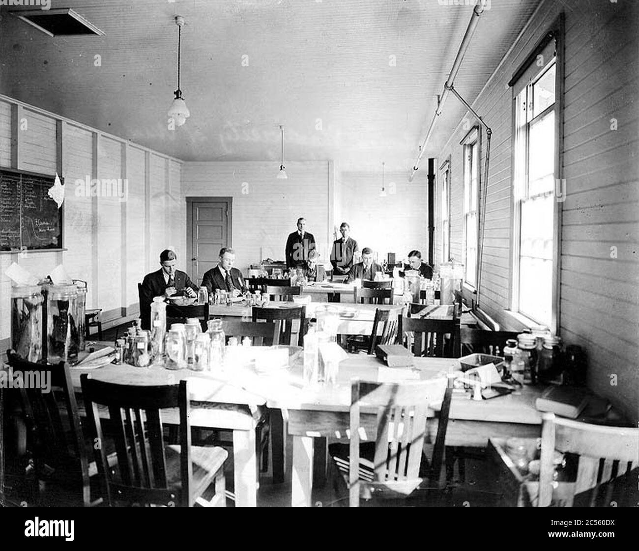 Interior of laboratory showing students at work, College of Fisheries ...