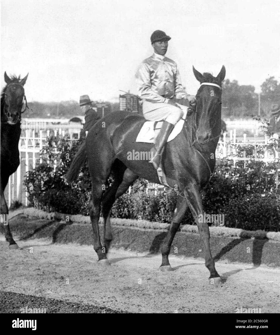 Irineo Leguisamo en el Hipódromo Argentino Stock Photo - Alamy