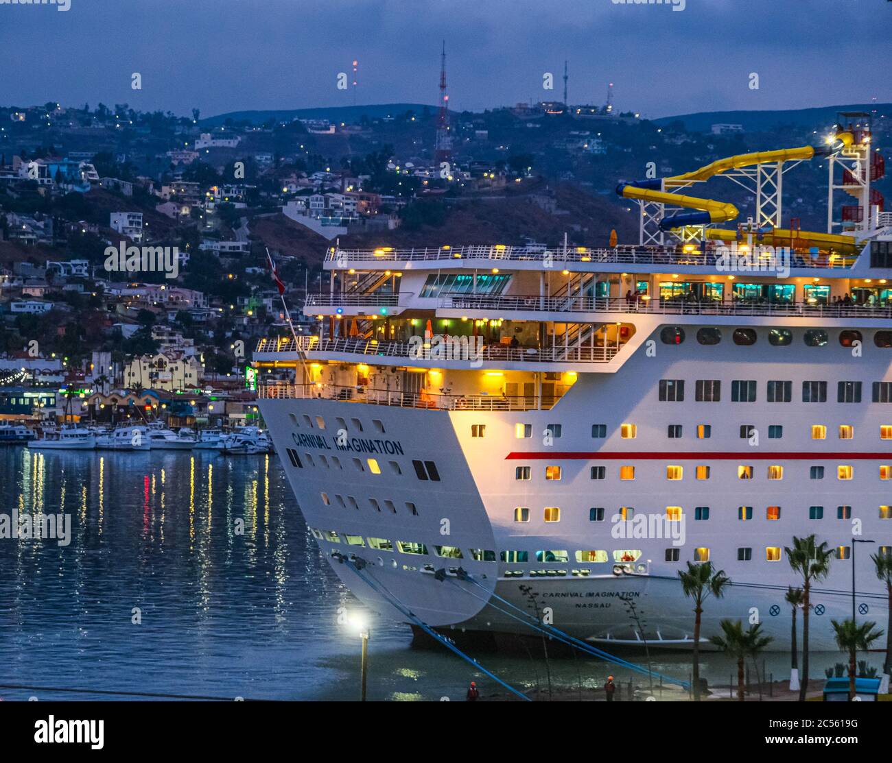 Carnival cruise mexico hi-res stock photography and images - Alamy