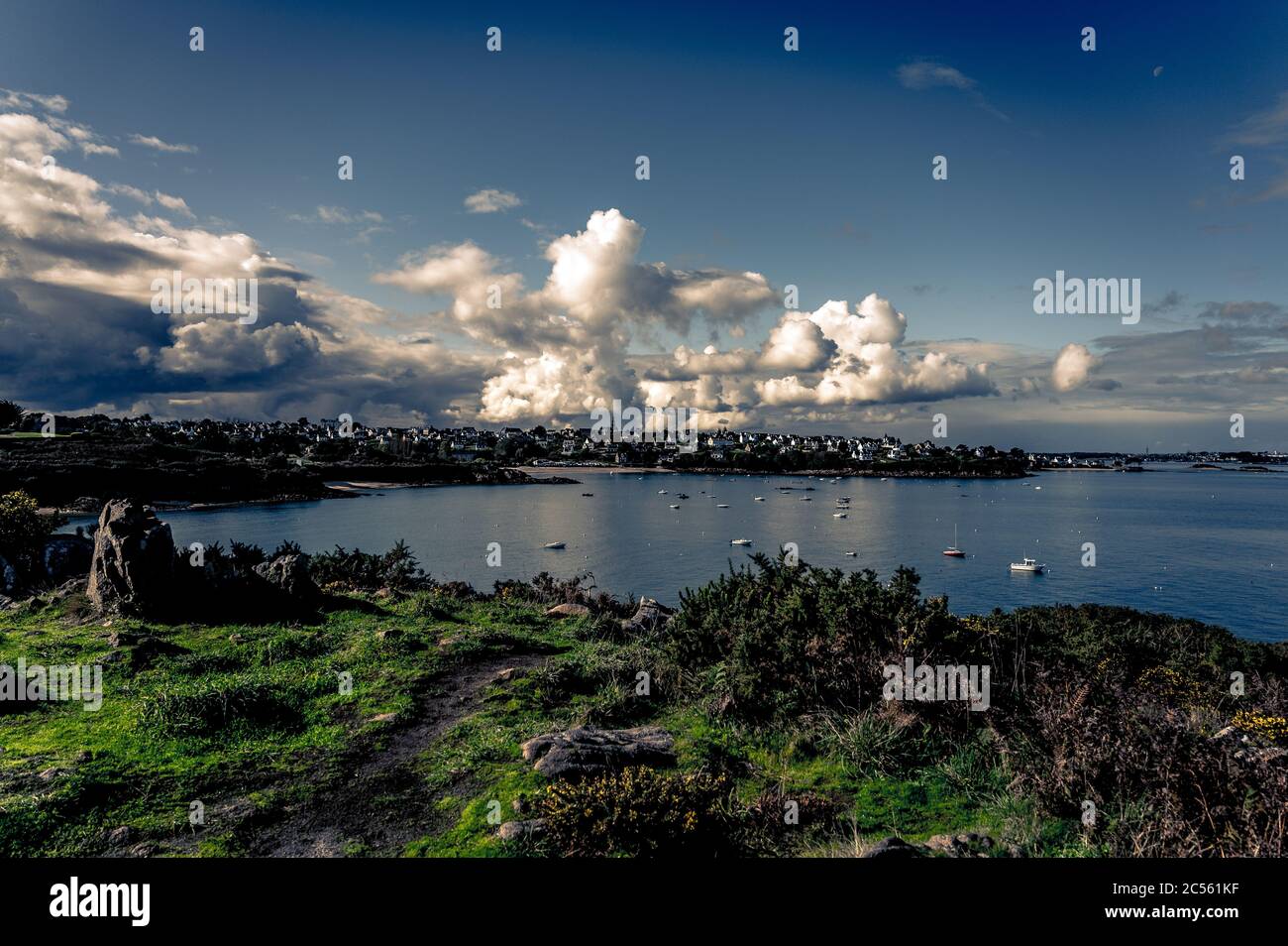 Landscape of the sea under the fluffy clouds in Carantec, Bretagne ...