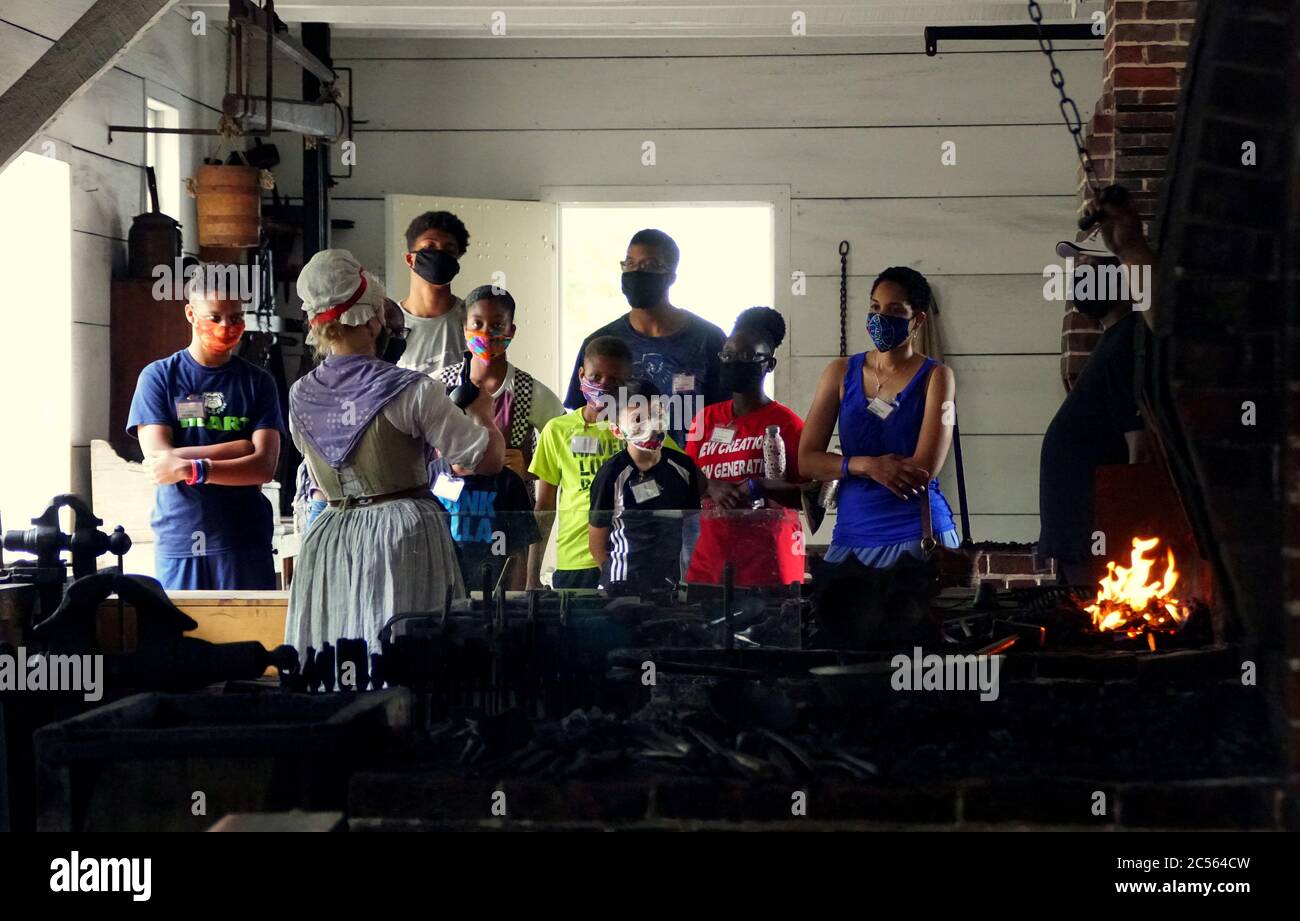 Lady in indoor costume hi-res stock photography and images - Alamy