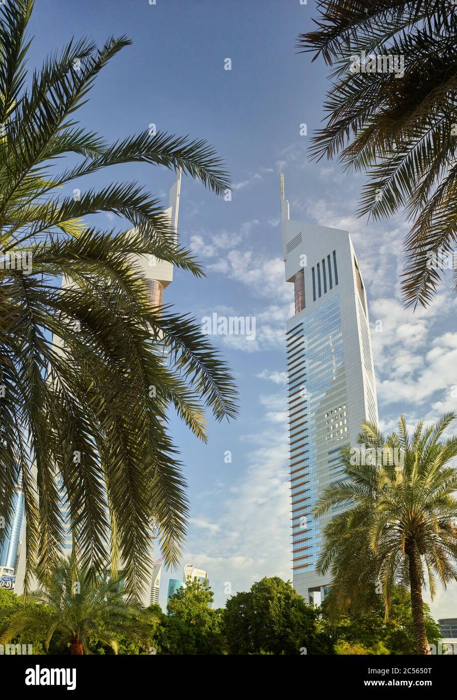 Jumeirah emirates tower dubai hi-res stock photography and images - Alamy