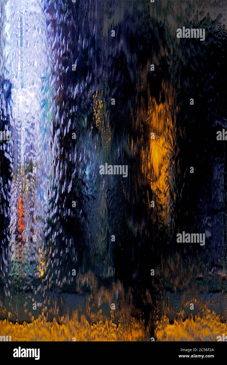 Vertical portrait from water reflection Stock Photo - Alamy