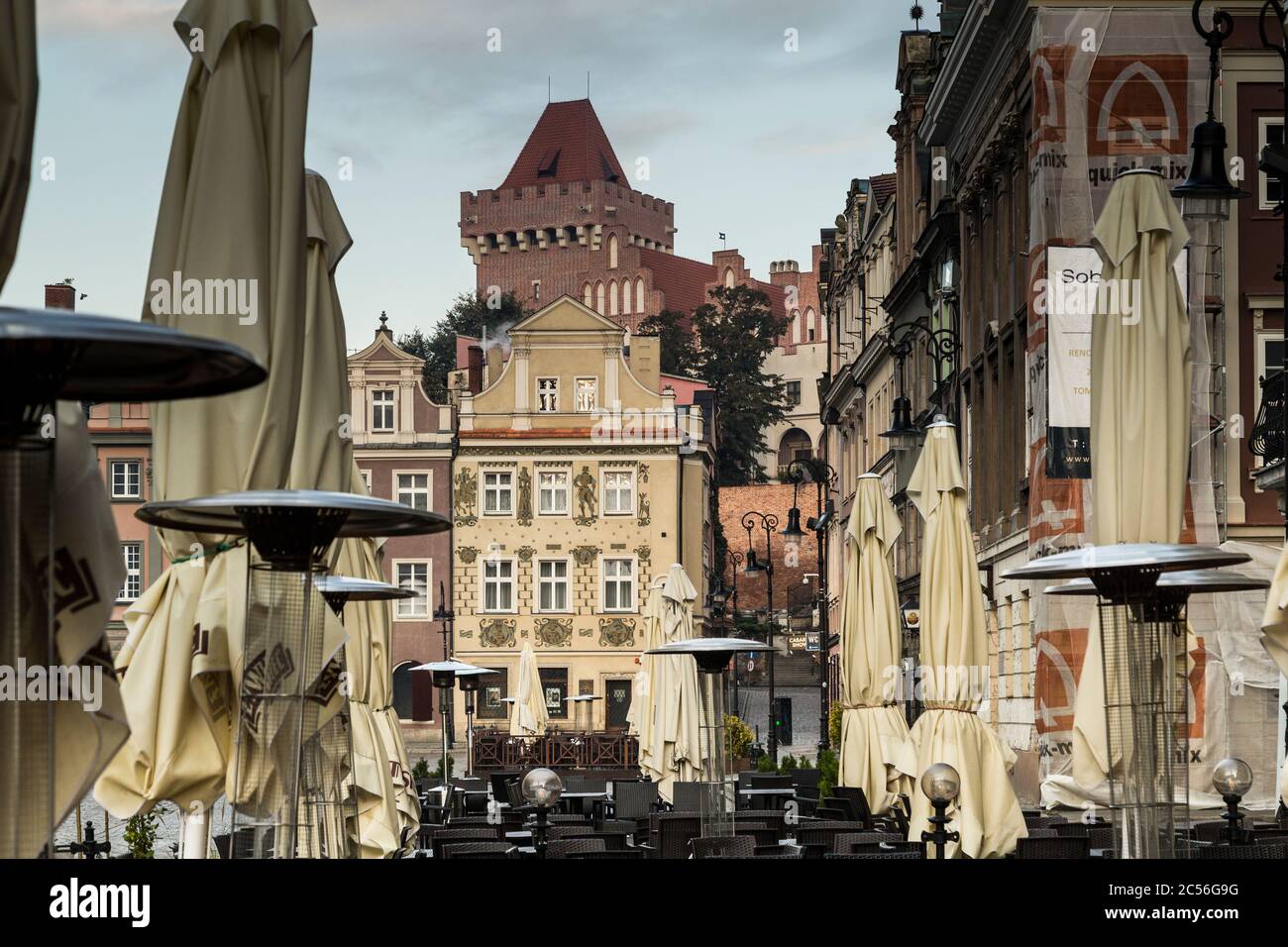 Poznan old town architecture hi-res stock photography and images - Alamy