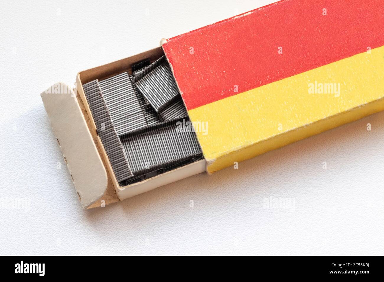 Staples in a pile hi-res stock photography and images - Alamy