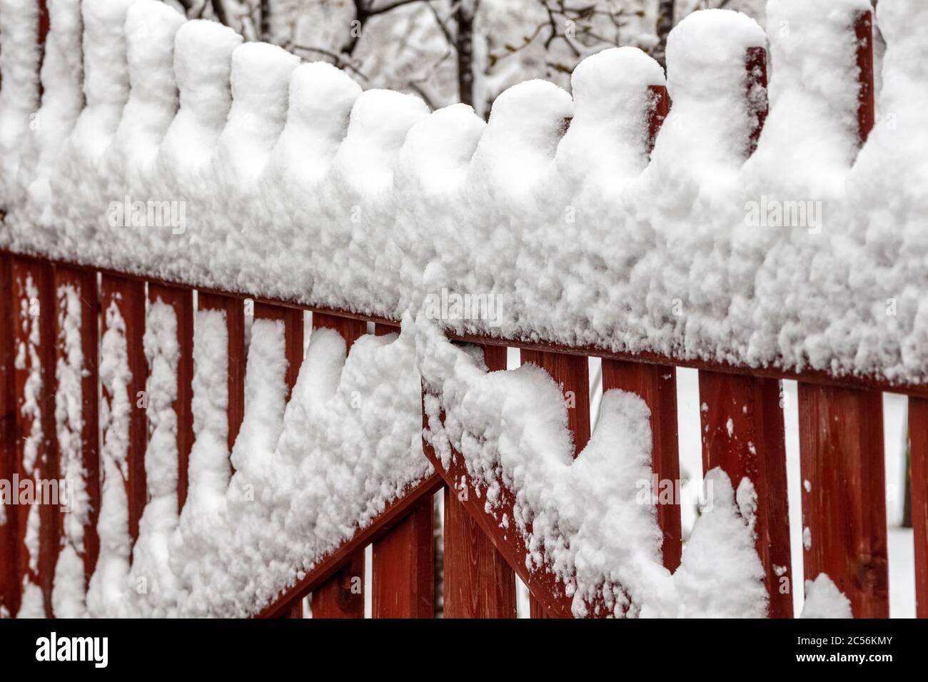 Freshly painted fence hi-res stock photography and images - Alamy