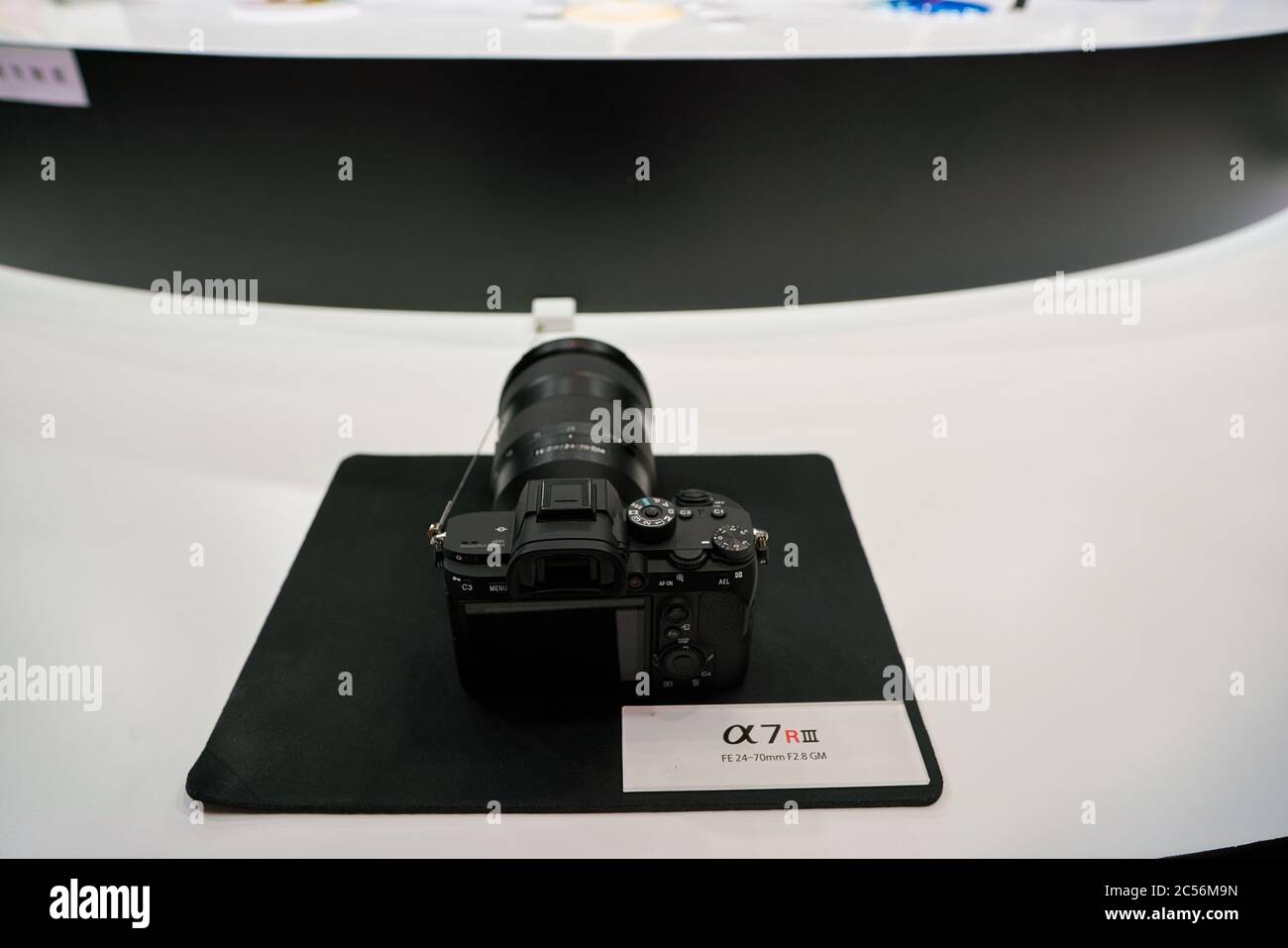 Sony 7r iii hi-res stock photography and images - Alamy