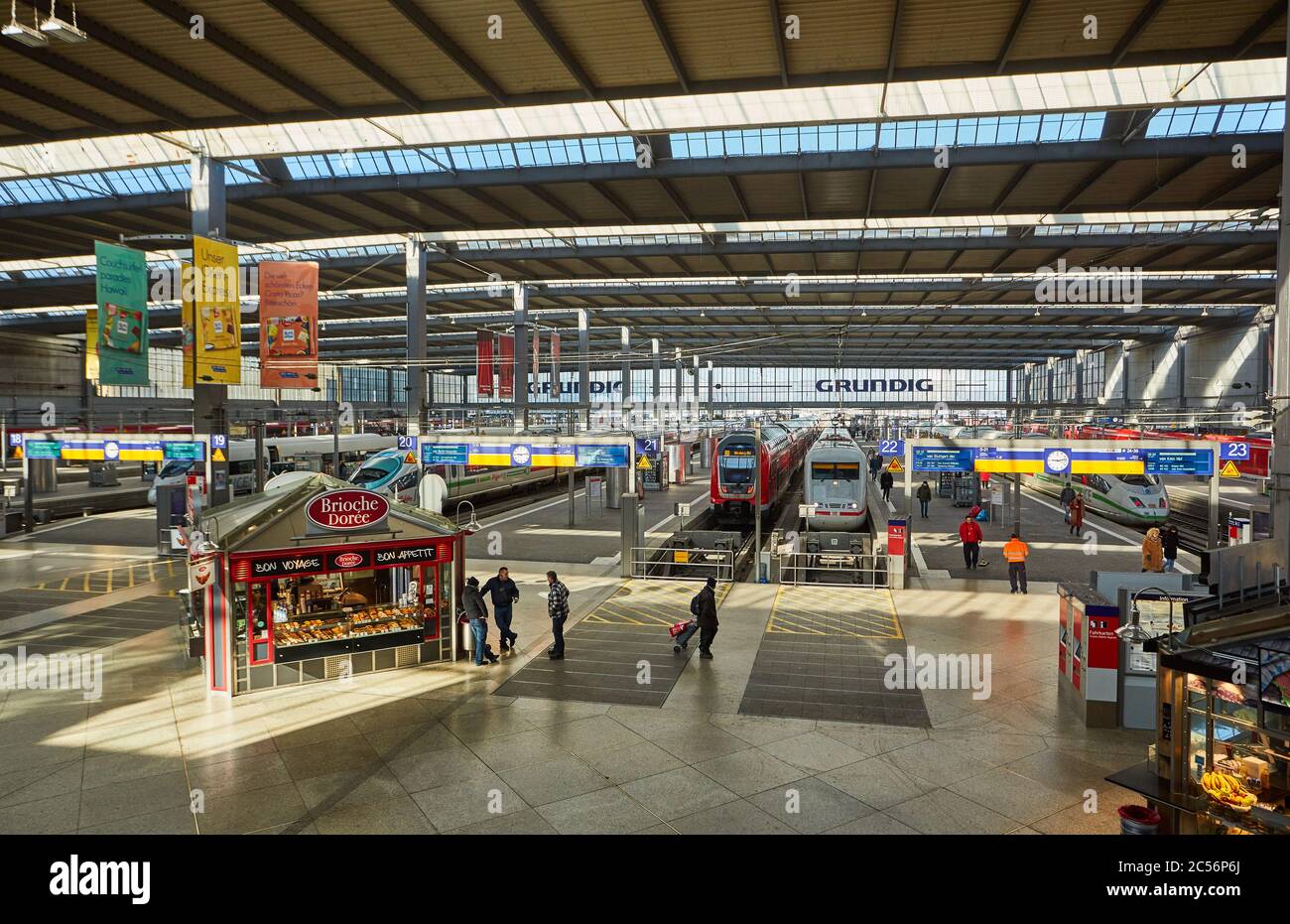 Germany, Munich, central station, trains Stock Photo - Alamy