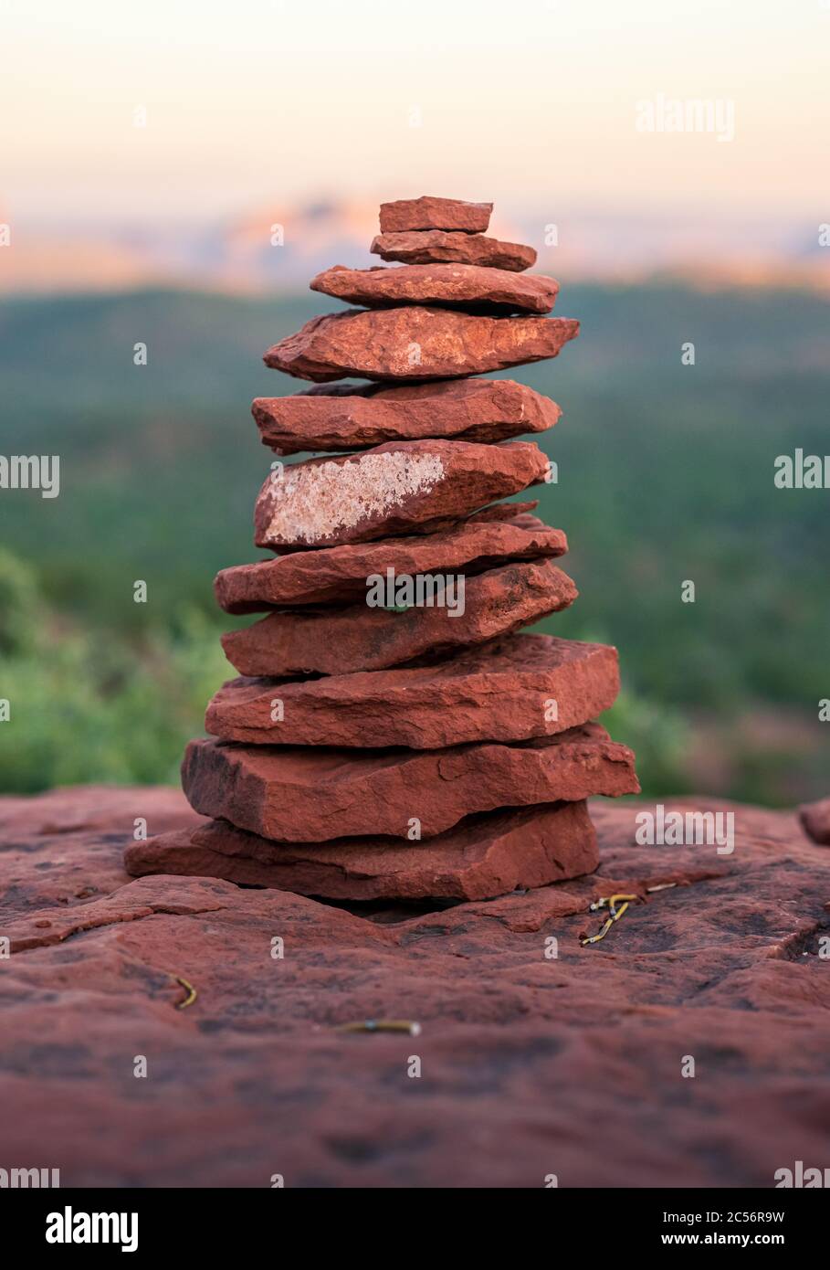 Red sandstone stack hi-res stock photography and images - Alamy