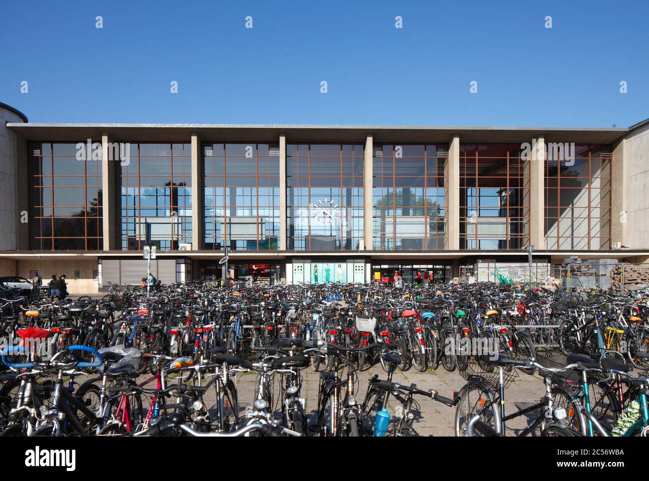 Heidelberg main station hi-res stock photography and images - Alamy