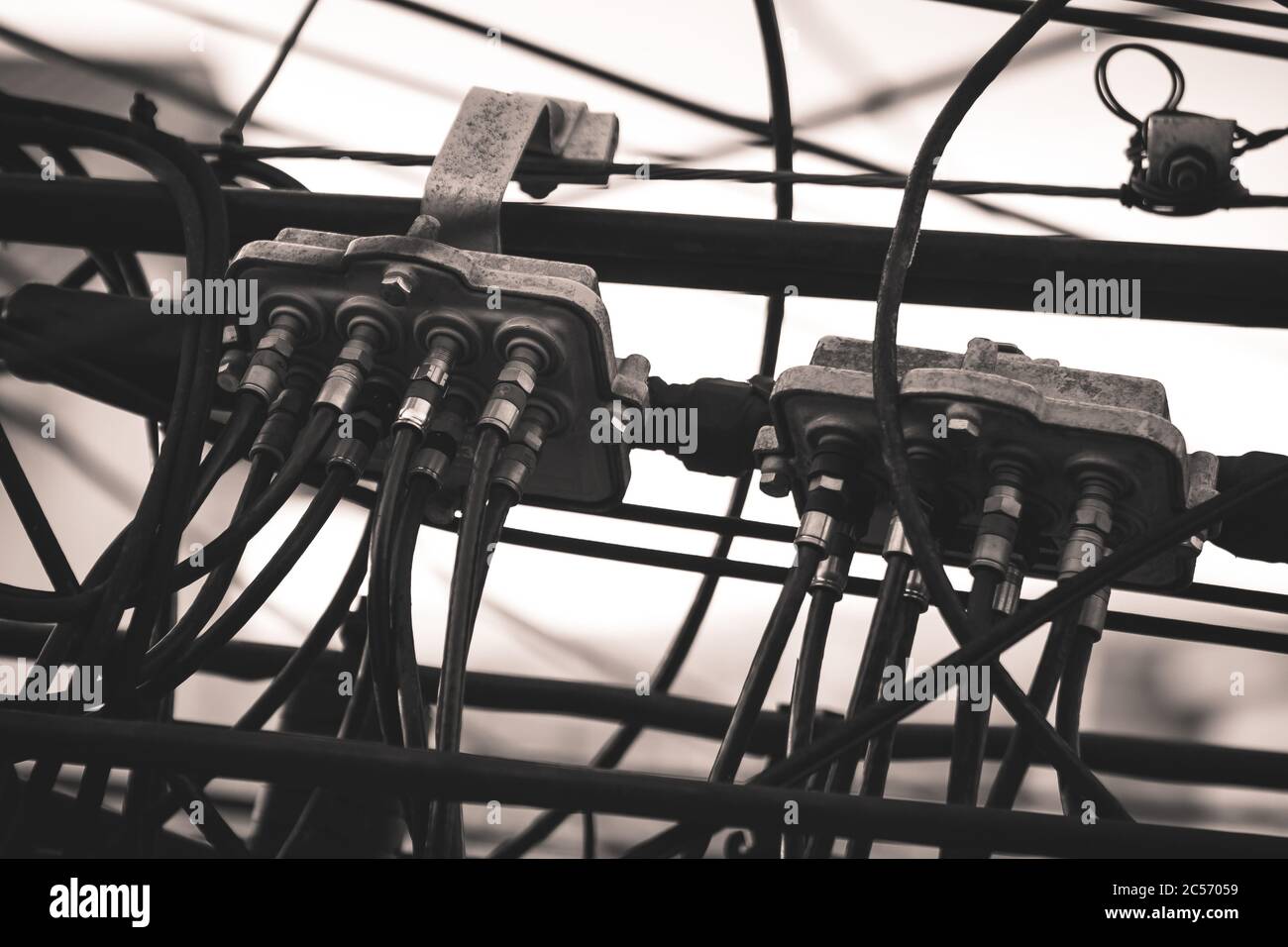 Electronic clutter hi-res stock photography and images - Alamy