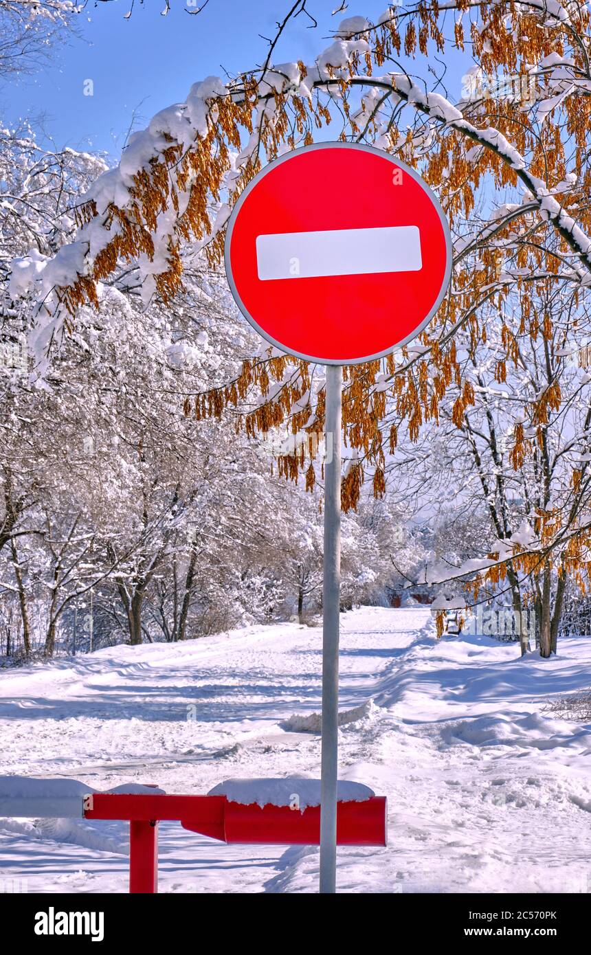 No access for vehicles hi-res stock photography and images - Alamy