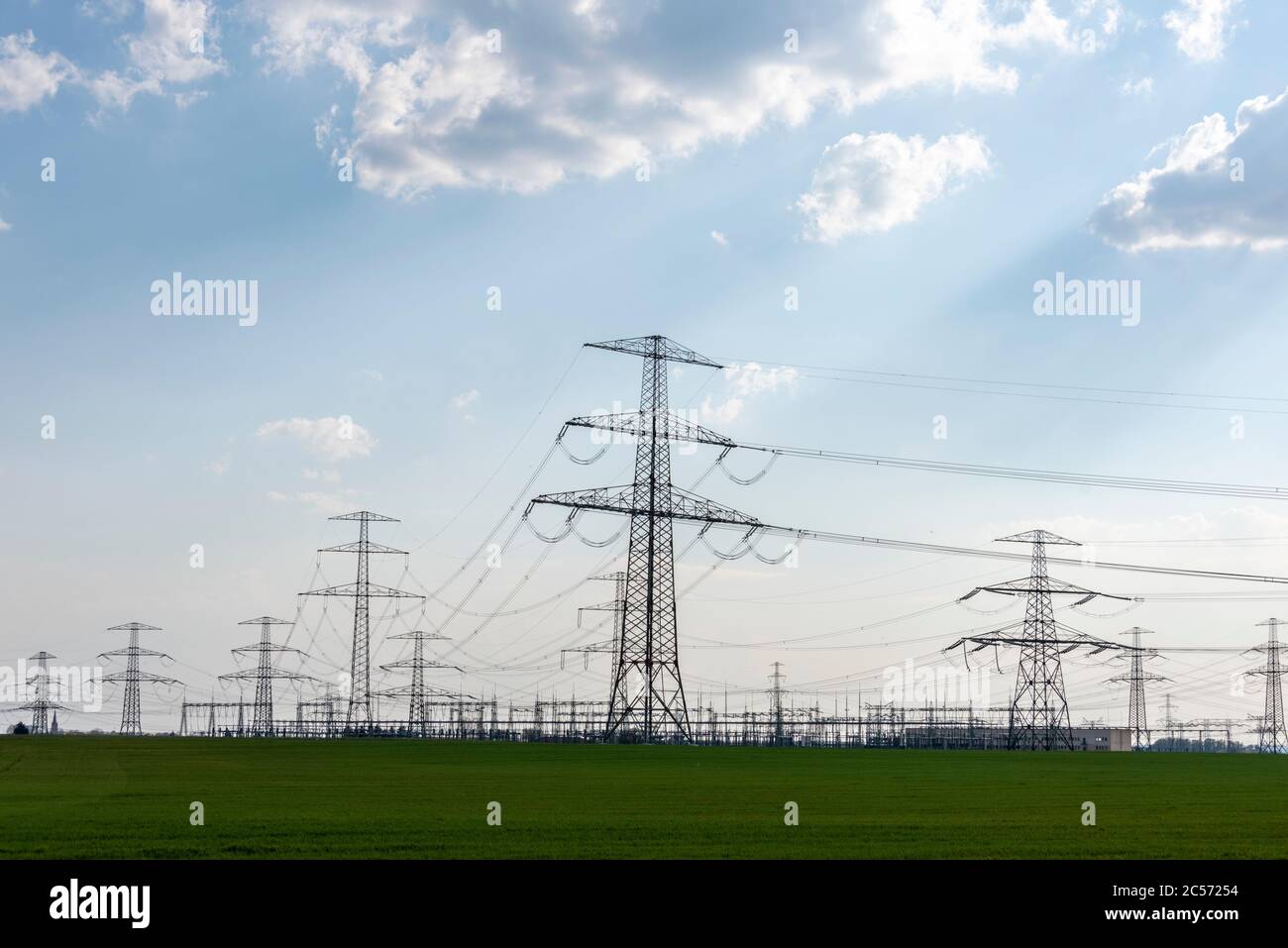 Construction of t pylon hi-res stock photography and images - Alamy