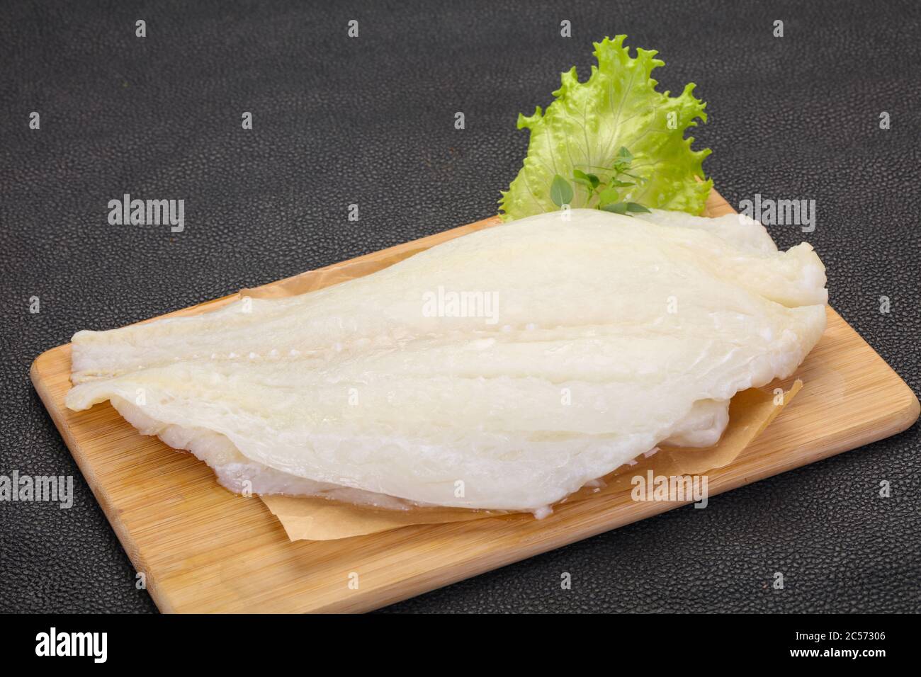 Raw halibut fillet ready for cooking Stock Photo - Alamy
