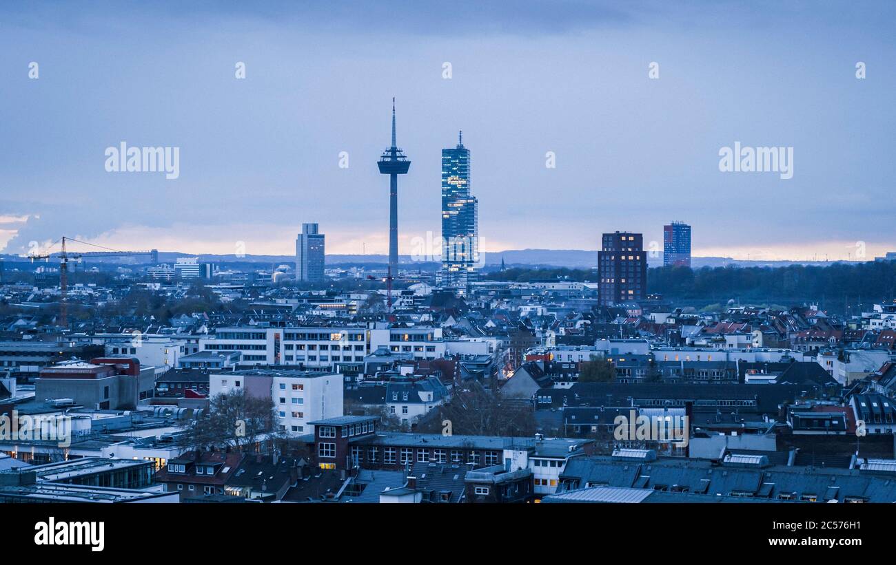 Colonius tv tower cologne hi-res stock photography and images - Alamy