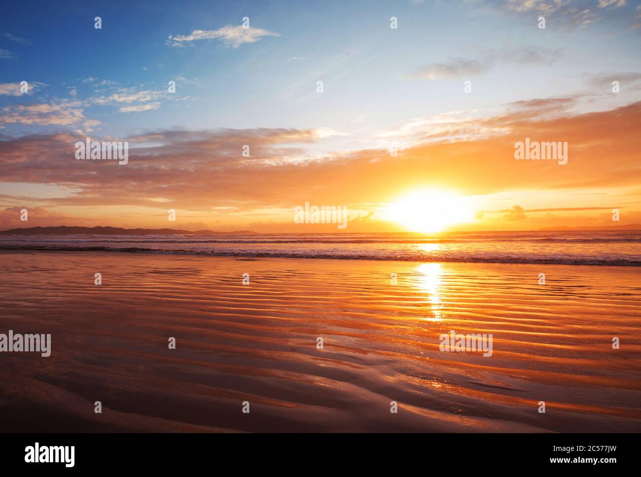 Beautiful Sunset at the Ocean Beach, New Zealand. Inspiring natural and ...