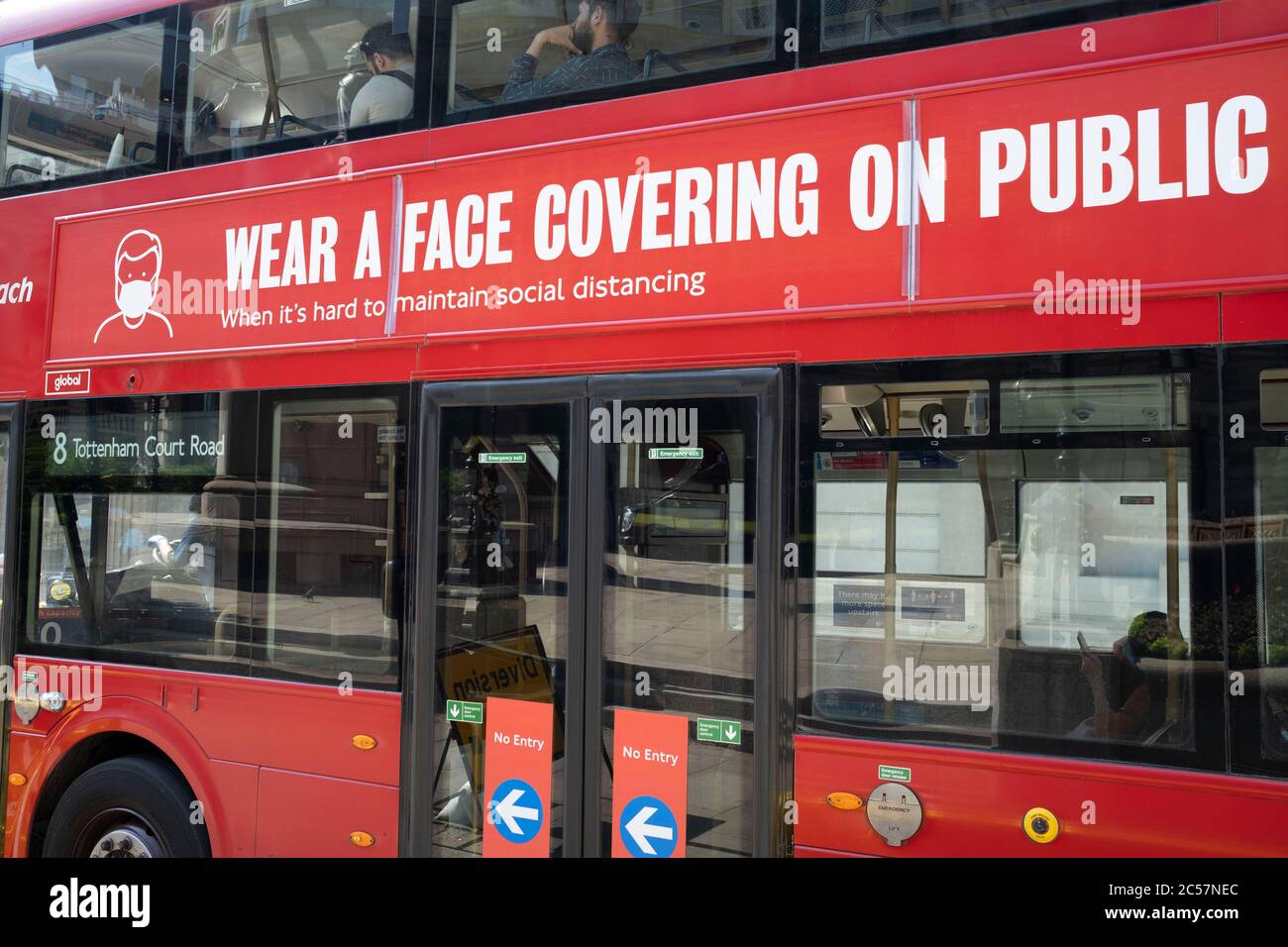 Public transport signs hi-res stock photography and images - Alamy