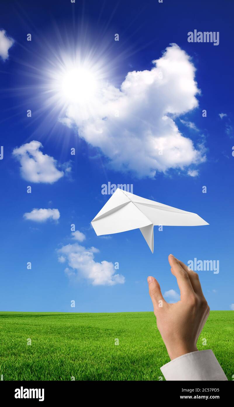 Paper air outside High Resolution Stock Photography and Images - Alamy