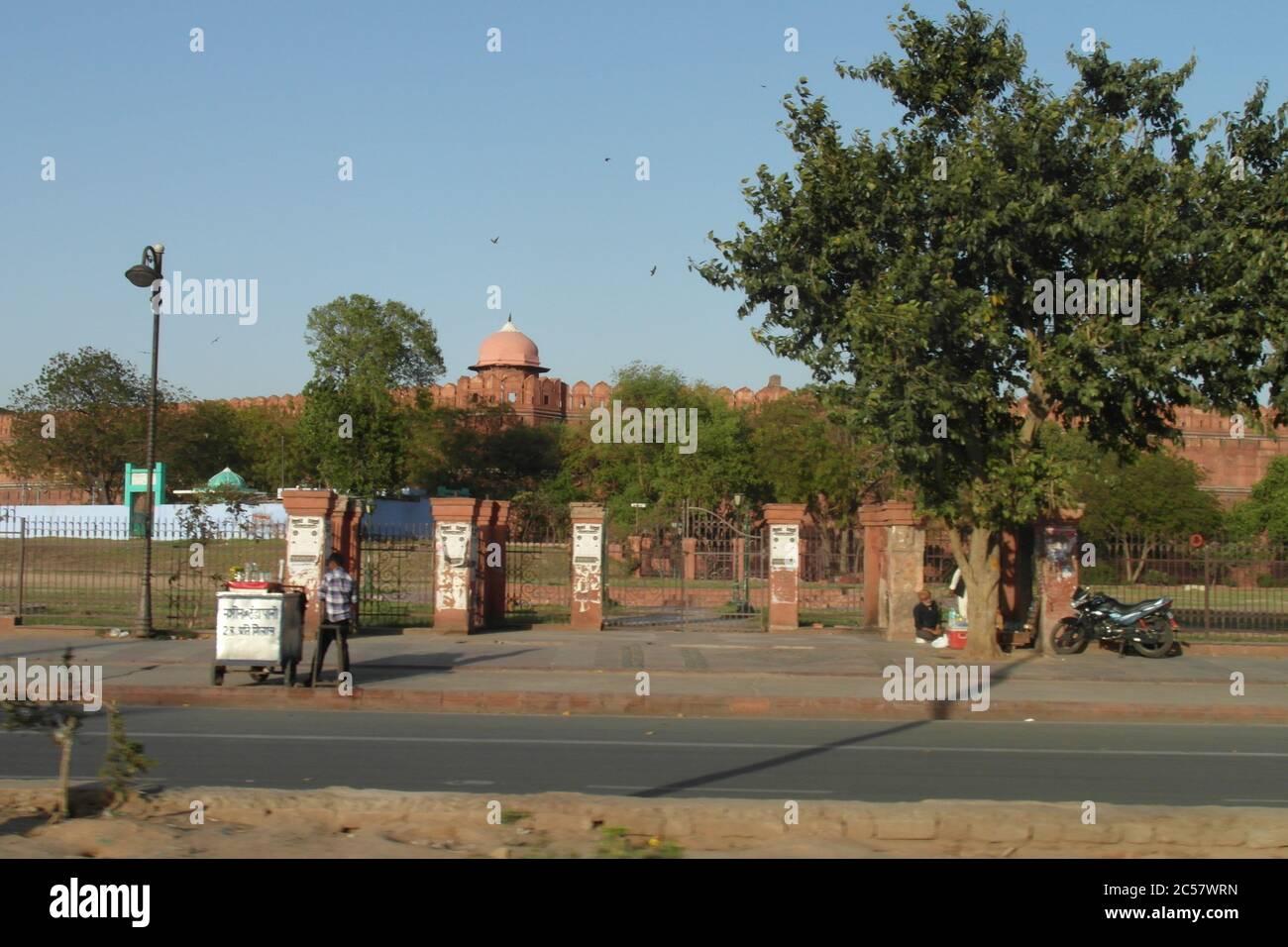 Delhi is a city with an ancient and stunning culture. Beautiful city ...