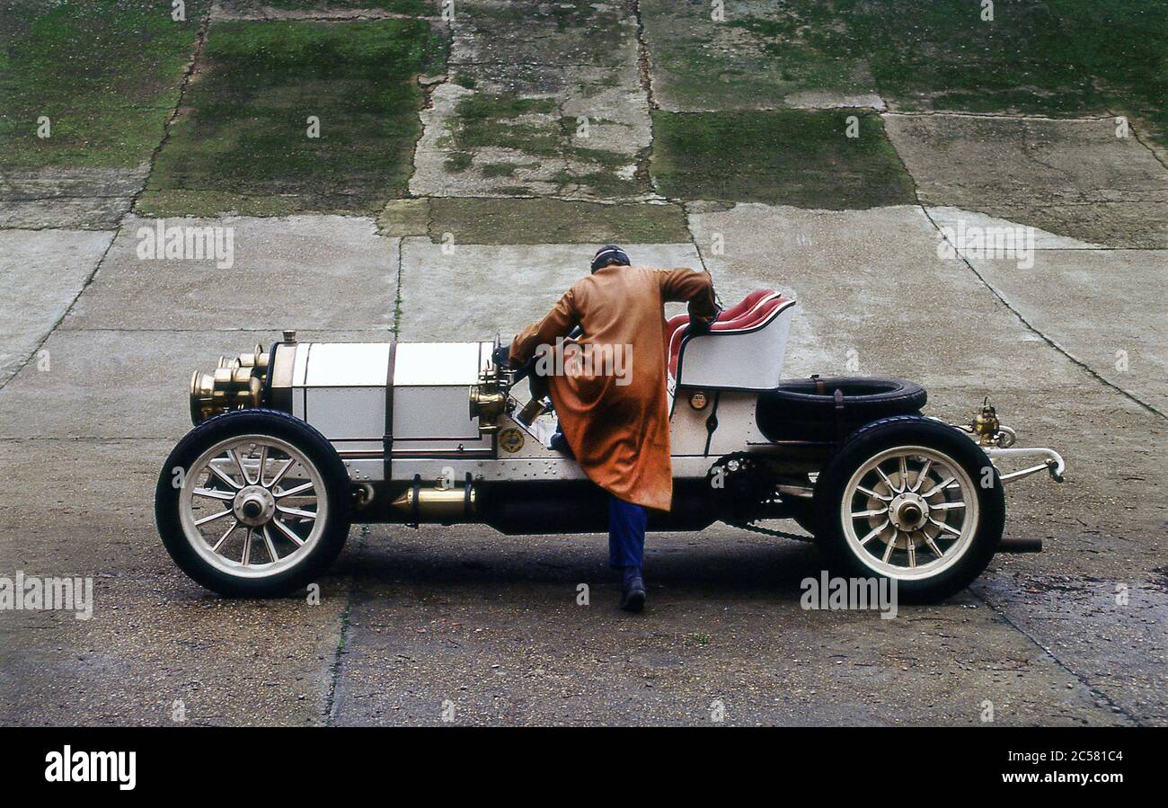 Edwardian race cars hi-res stock photography and images - Alamy