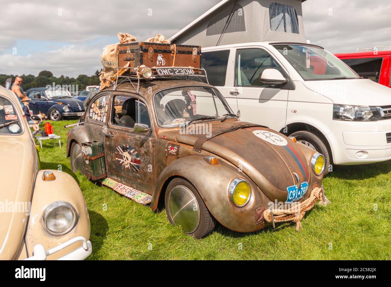 Rusty volkswagen beetle hi-res stock photography and images - Alamy