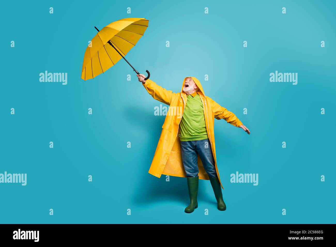 Full length fashion disaster hi-res stock photography and images - Alamy