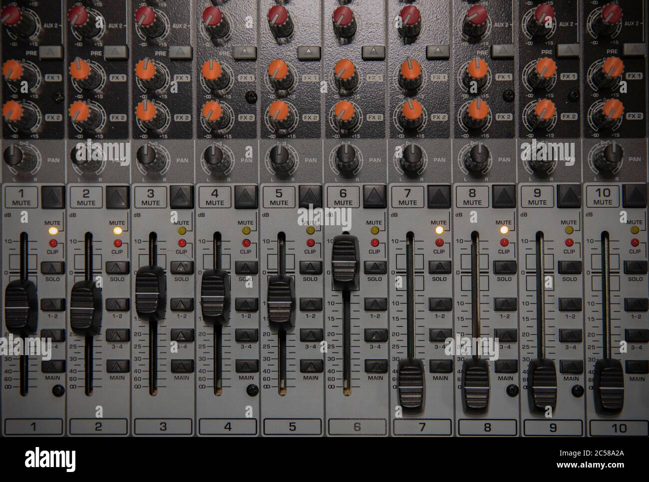 Video switcher hi-res stock photography and images - Alamy