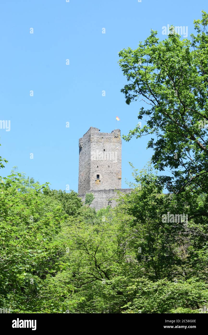 Castle of manderscheid hi-res stock photography and images - Alamy