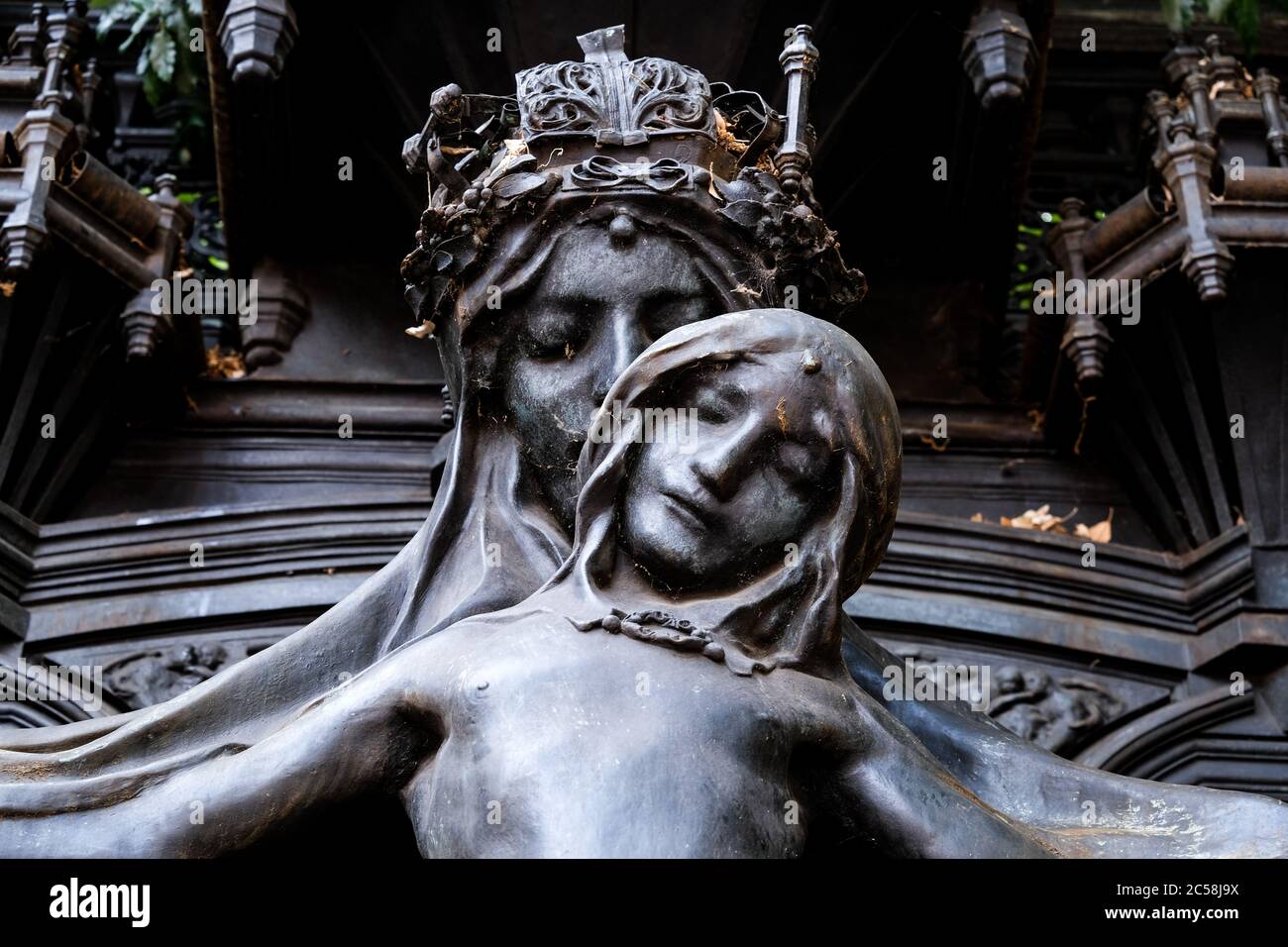 Queen Alexandra Memorial Stock Photo - Alamy
