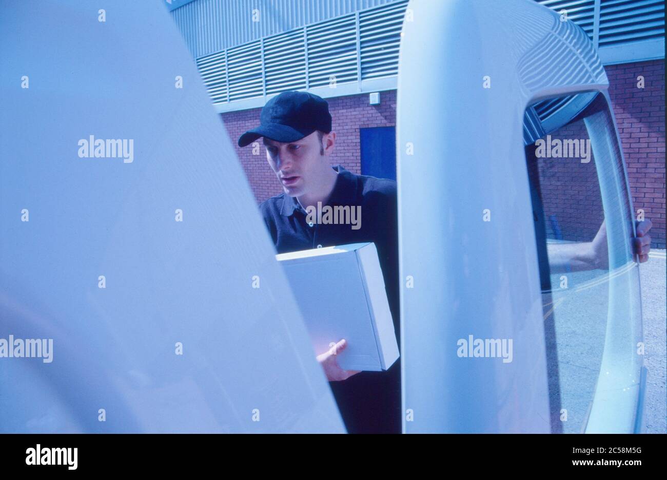 Tracking number hi-res stock photography and images - Alamy