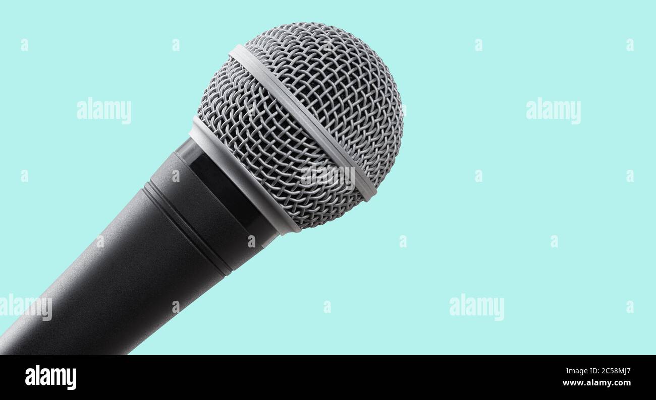 Clipping singer hi-res stock photography and images - Alamy