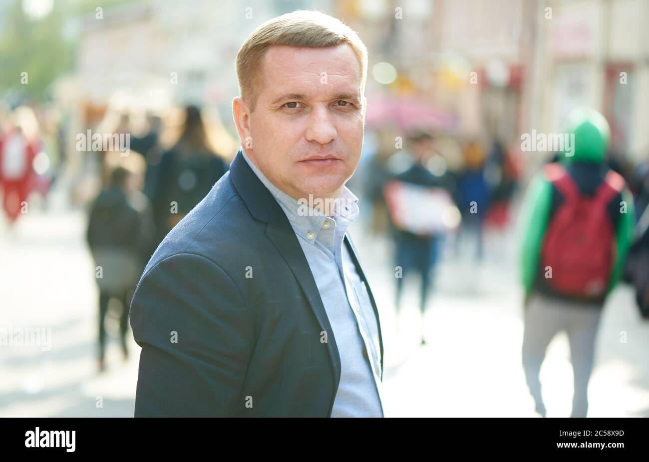 Portrait of guy 40s on street hi-res stock photography and images - Alamy