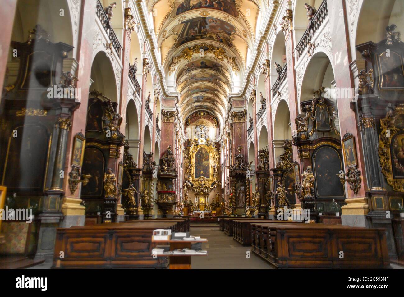 high ceiling catholic church interior Stock Photo - Alamy