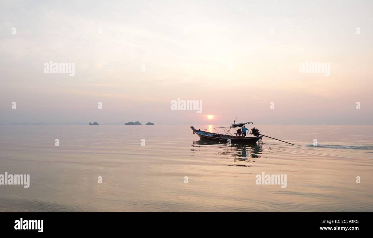 Small boat at the sea hi-res stock photography and images - Alamy