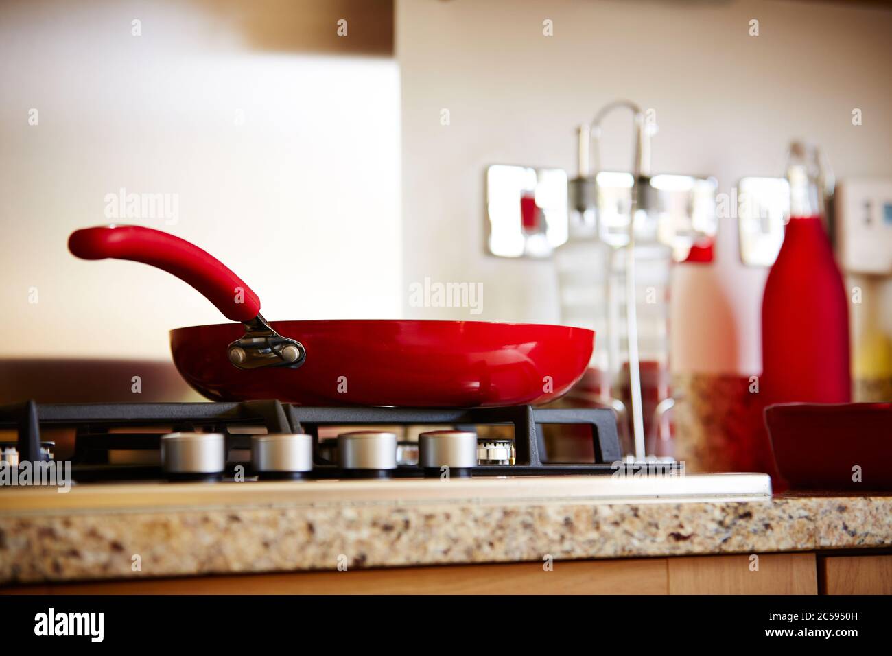 Food cooking on a gas stove hi-res stock photography and images - Alamy