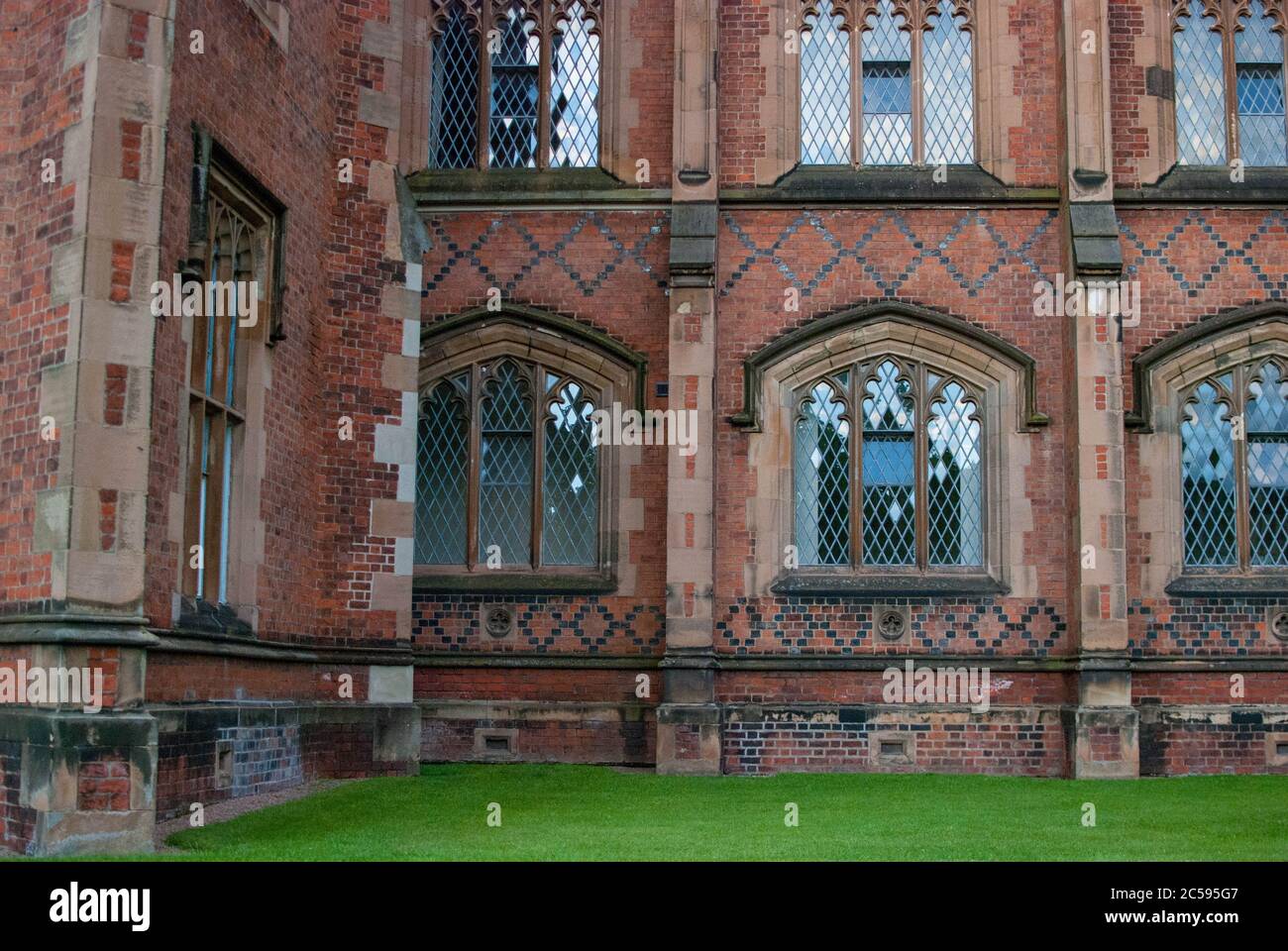 Queen University of Belfast Stock Photo - Alamy