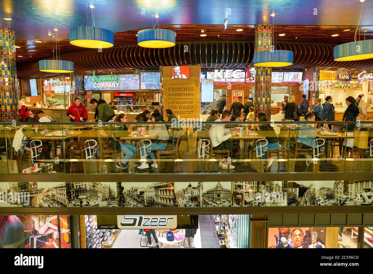 Food court in mall hi-res stock photography and images - Alamy