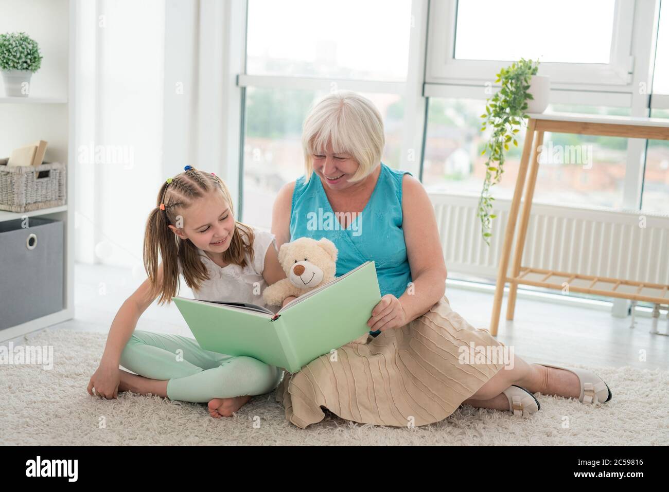 Cute granny hi-res stock photography and images - Alamy