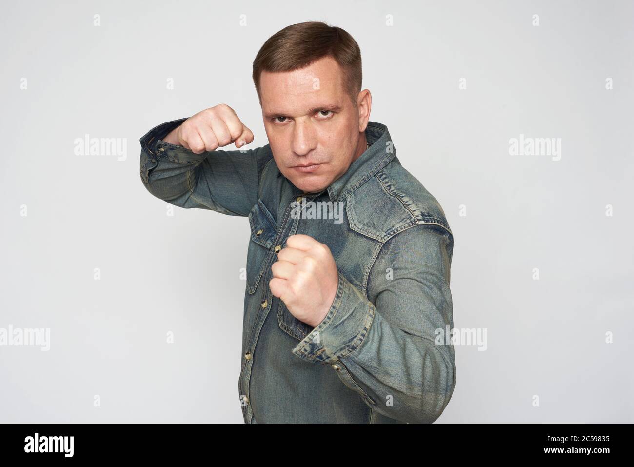 Fighting stance hi-res stock photography and images - Alamy