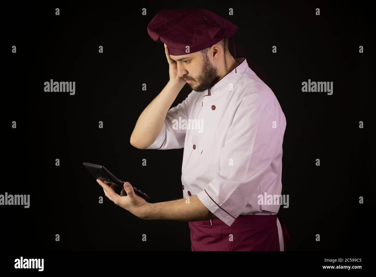 Portrait shocked male chef cook hi-res stock photography and images - Alamy