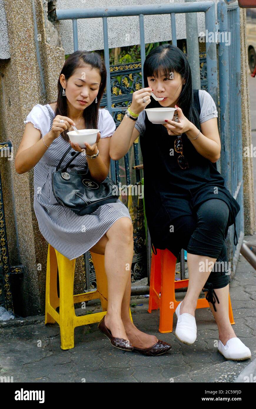 Thailand, Bangkok, street food atmosphere Stock Photo - Alamy