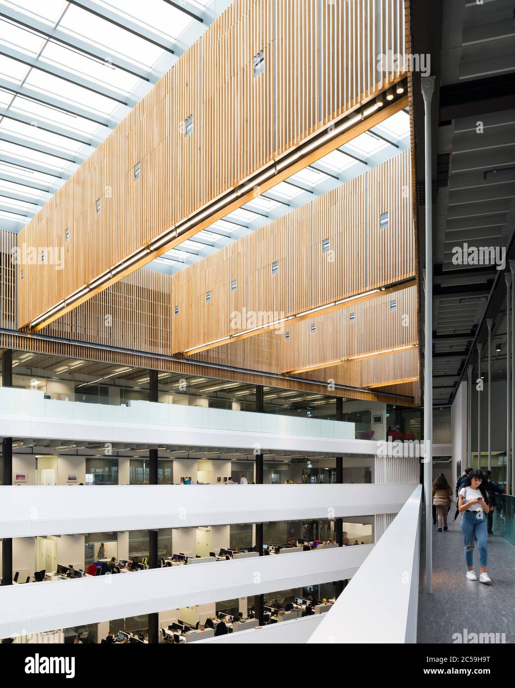 View of atrium circulation space. City of Glasgow College City Campus ...
