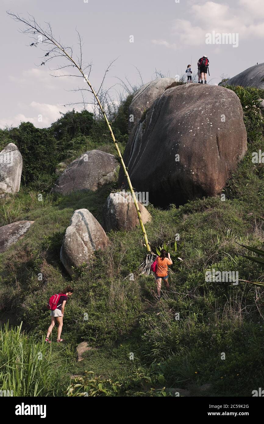 Kids rocks hi-res stock photography and images - Alamy