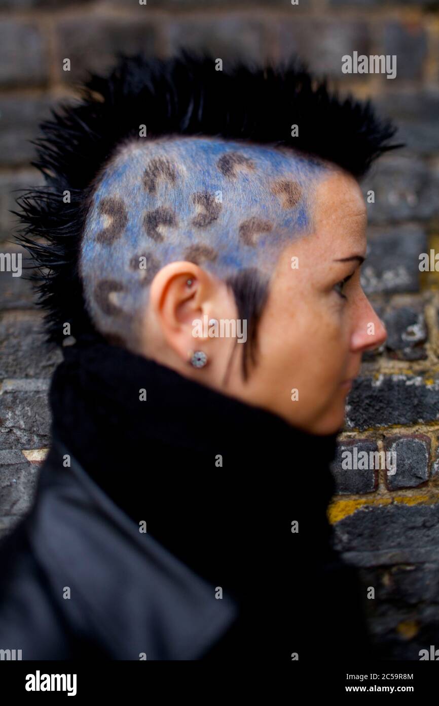 London atmosphere hi-res stock photography and images - Alamy