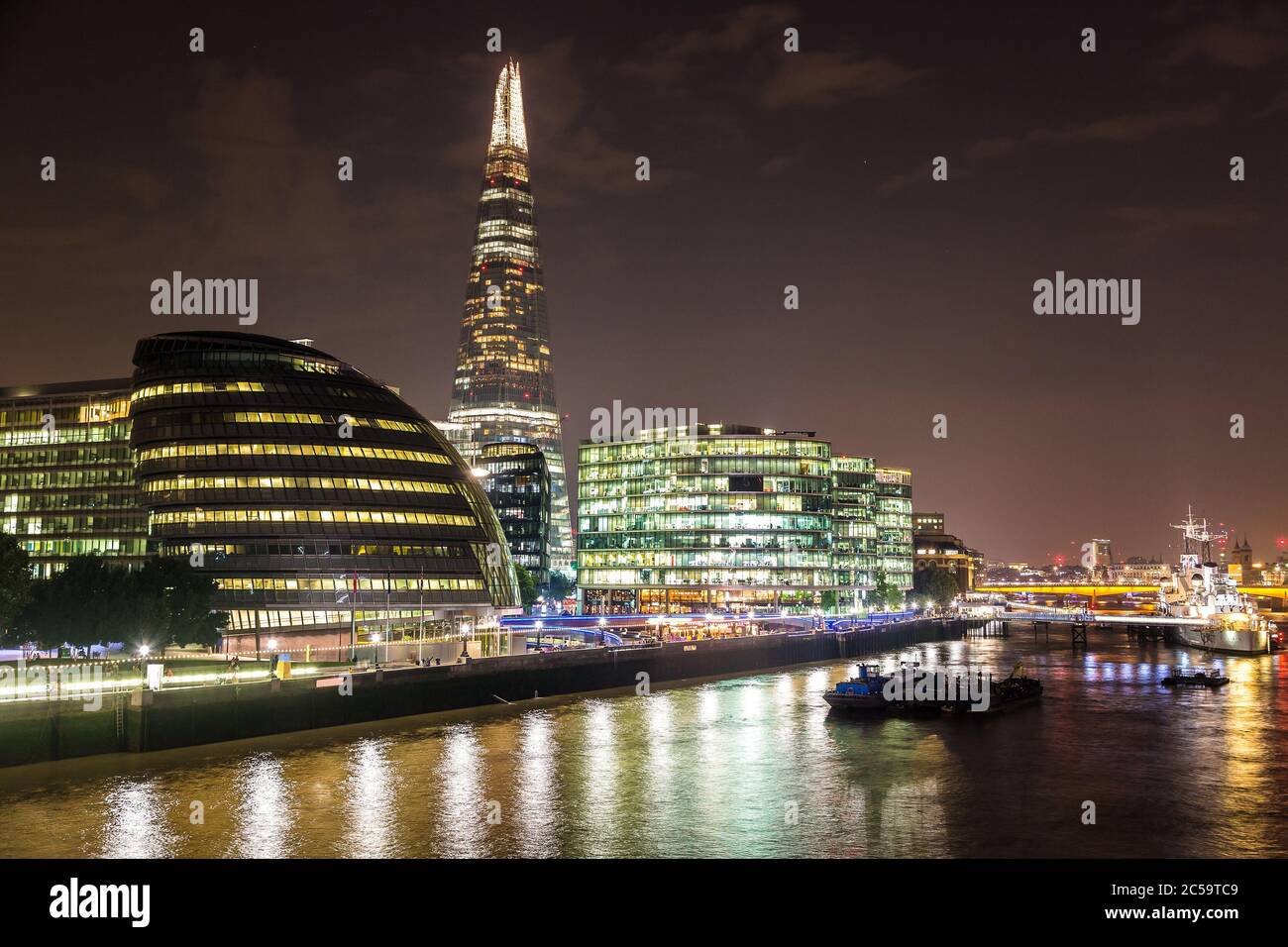 Night landscape view of The Shard in London, England, United Kingdom ...