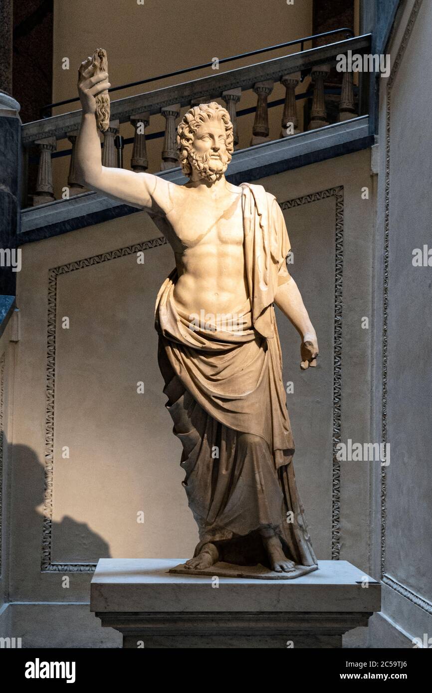 Statue of jupiter hi-res stock photography and images - Alamy