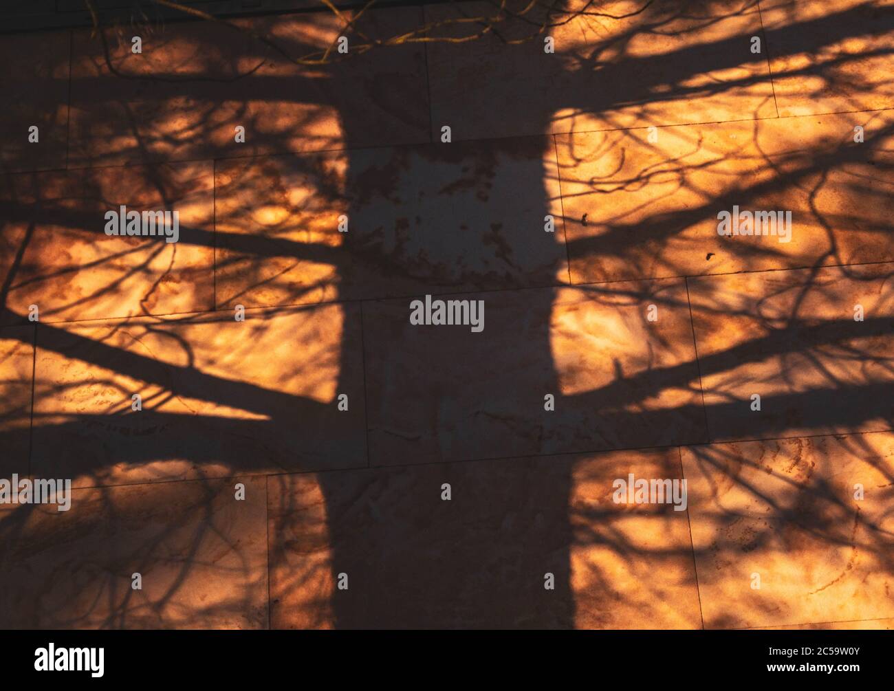 Sun angles hi-res stock photography and images - Alamy